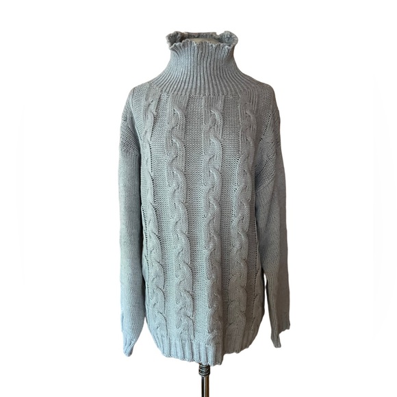 Source Unknown | Sweaters | Nwt Unknown Source Cable Knit Sweater ...